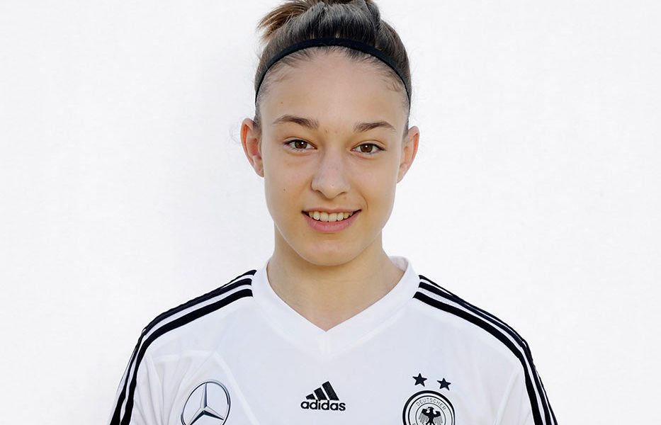 Felicitas Rauch verlängert in Wolfsburg - Das Frauenfußball Magazin